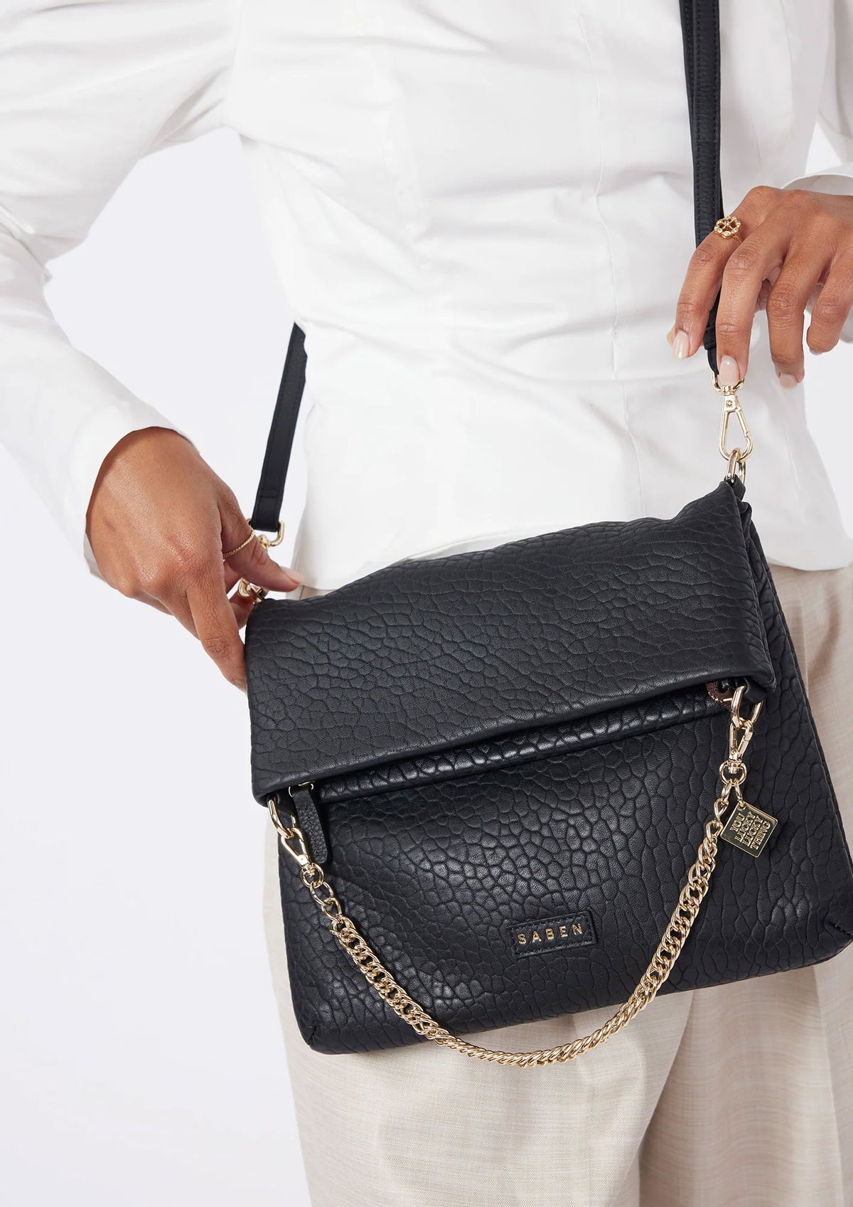 Daria Shoulder Bag